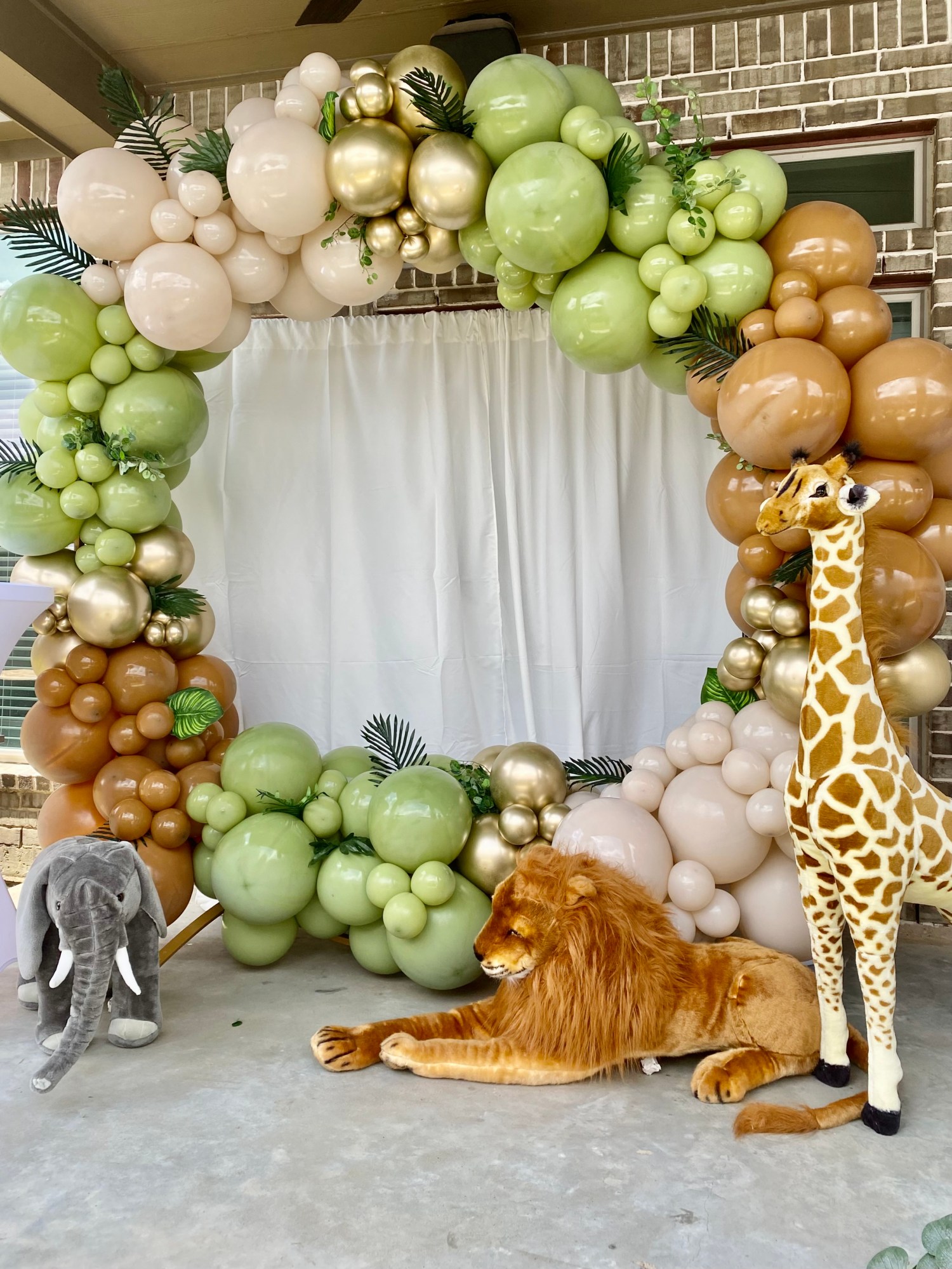 Halo Hoop – WOW Party Art