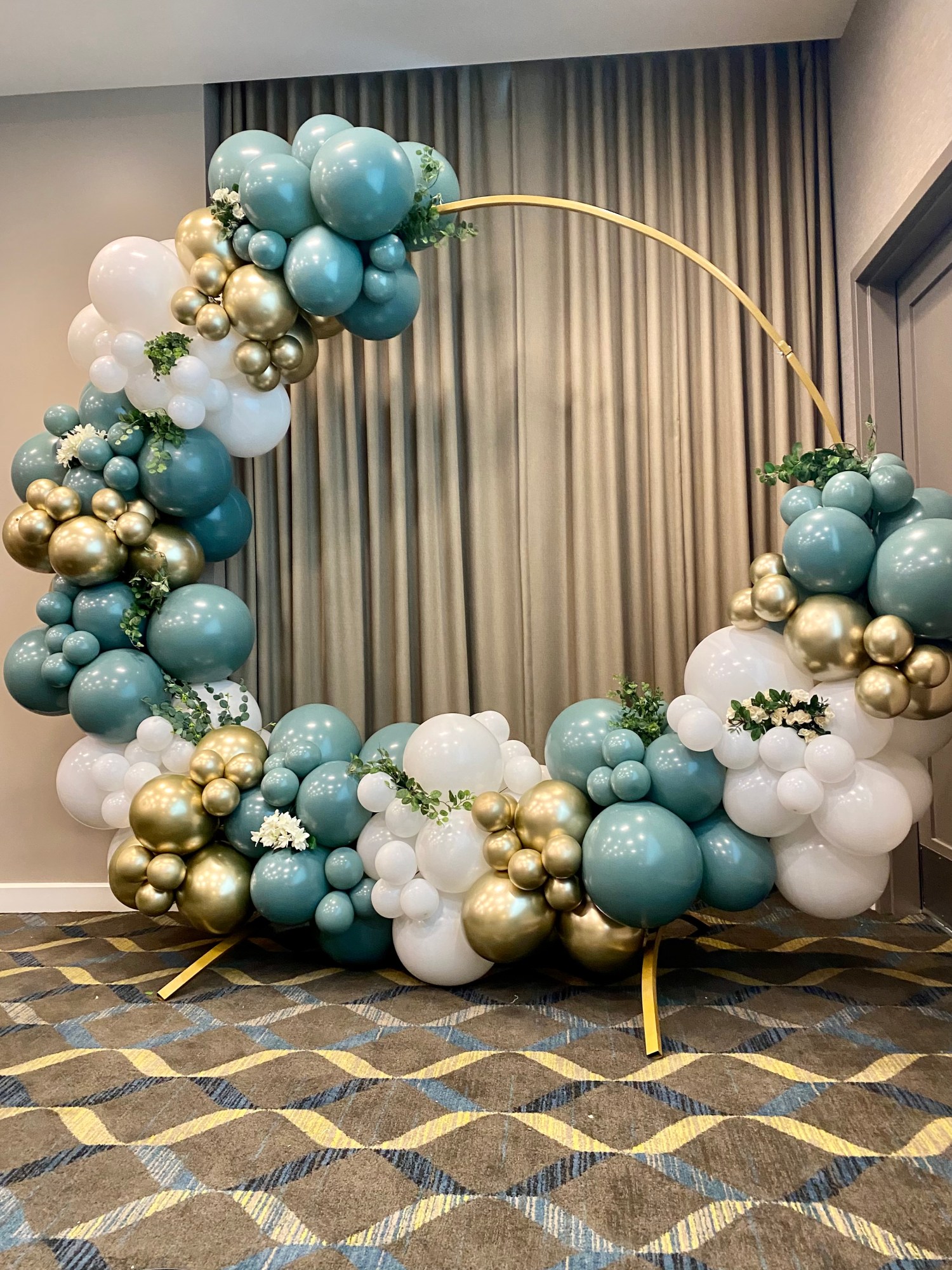 Halo Hoop – WOW Party Art