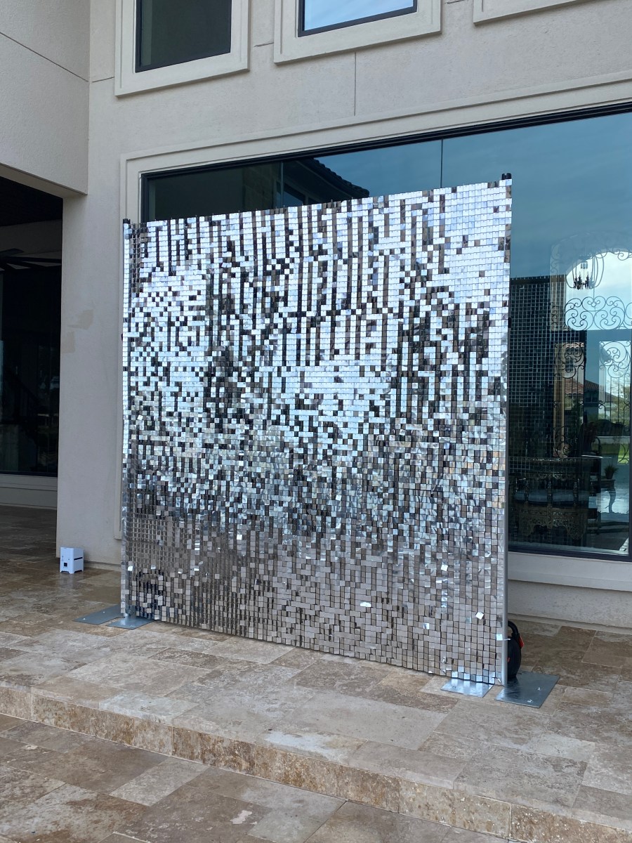 Shimmer wall – WOW Party Art